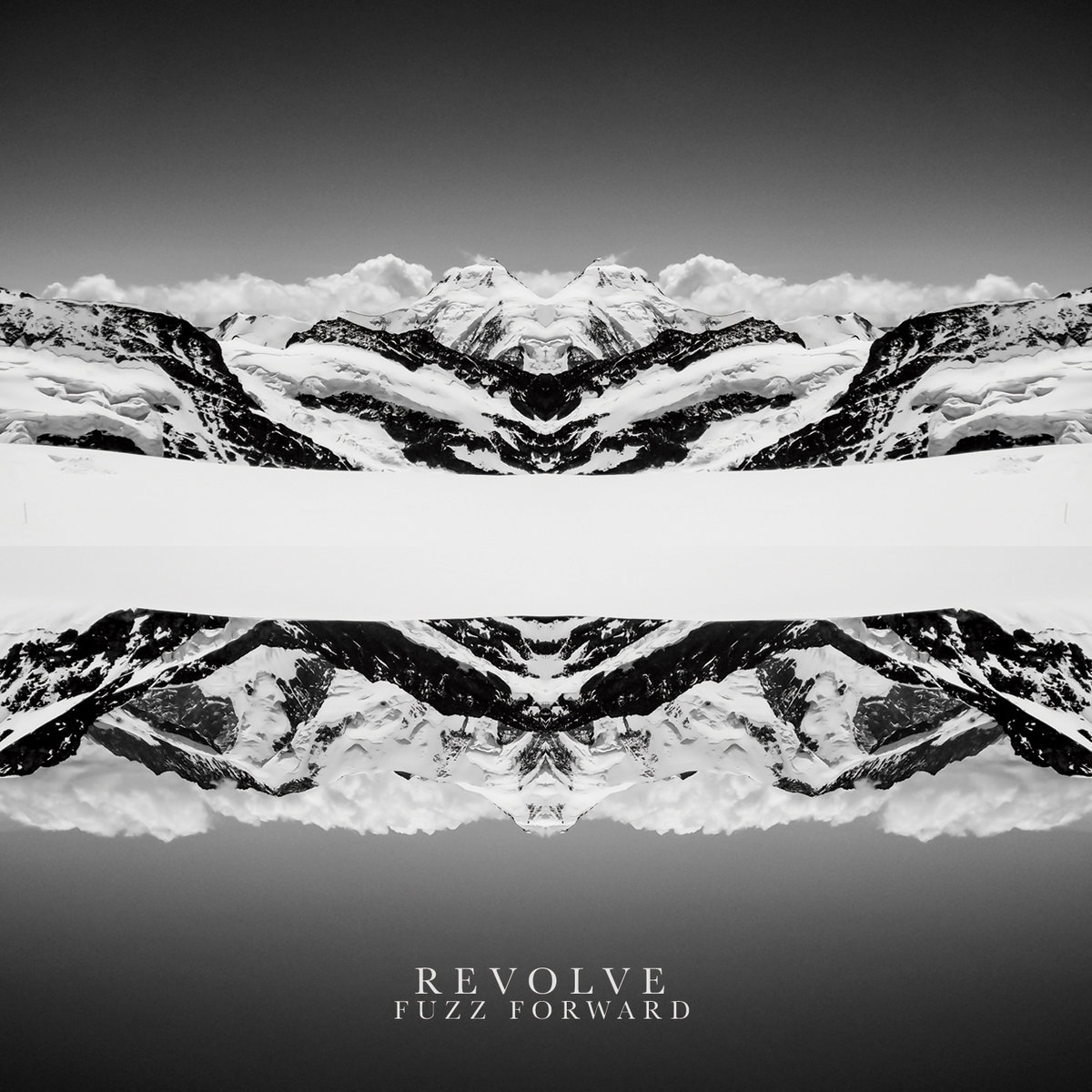 Reseña: FUZZ FORWARD.- ‘Revolve’ – DenpaFuzz